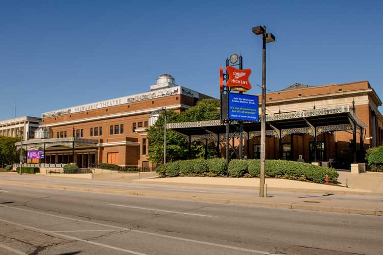 Explore Milwaukee | Trade Hotel